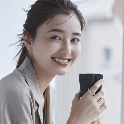 ときわ奥様 On Twitter 原田夏希さん38歳。中学2年生の時に大道芸ワールドカップin静岡を見て同級生と立ち話をしている時に