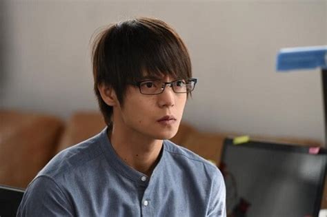 アンナチュラル窪田正孝のメガネ男子と筋肉のギャップが凄い？ 美しく時を重ねる