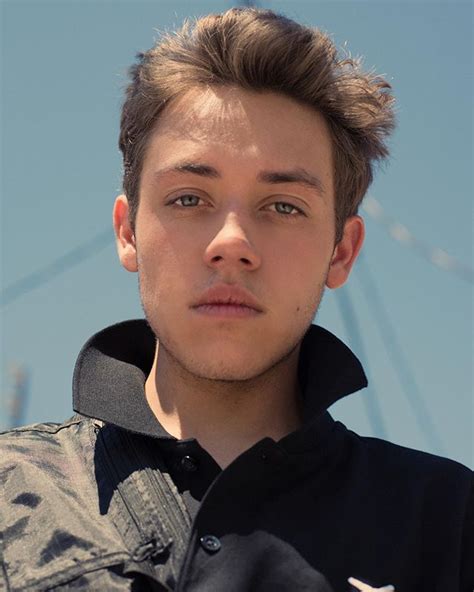 Getting To Know About Ethan Cutkosky Debuted On Screen At The Age Of 7