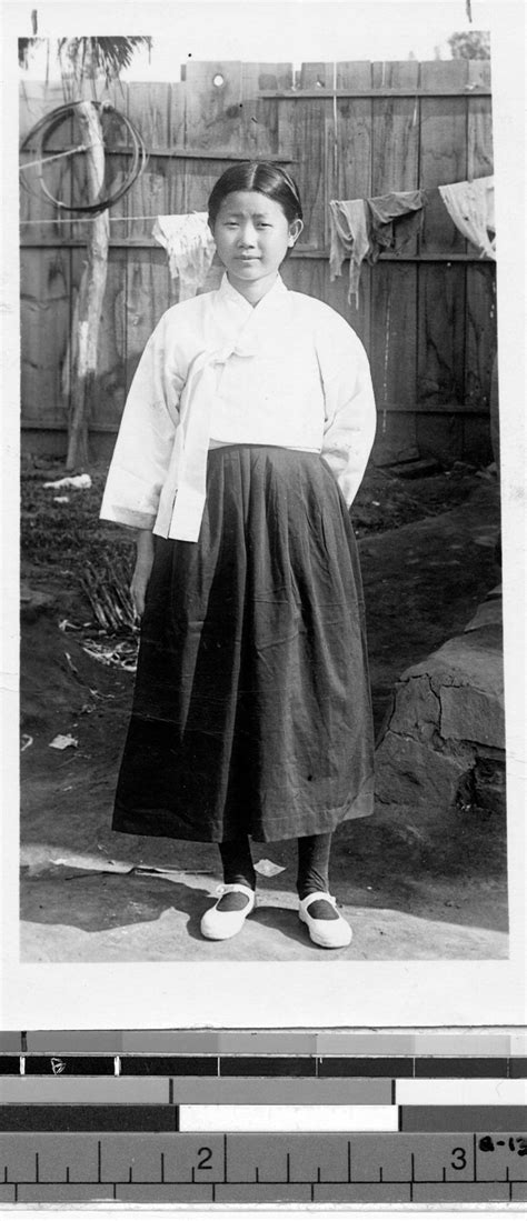 Girl In Traditional Korean Dress Kokai Korea Ca 1920 1940 Korean