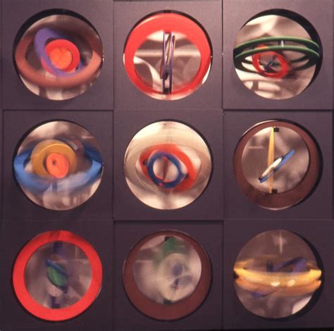 Wystawa Na 25 Lecie Csw Łaźnia Wen Ying Tsai I Jego Cybernetyczne Rzeźby