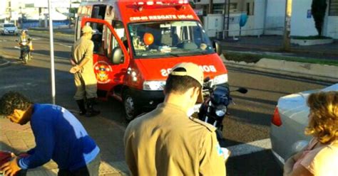 G1 Mulher Fica Ferida Em Acidente Entre Carro E Motos Em Campo Grande