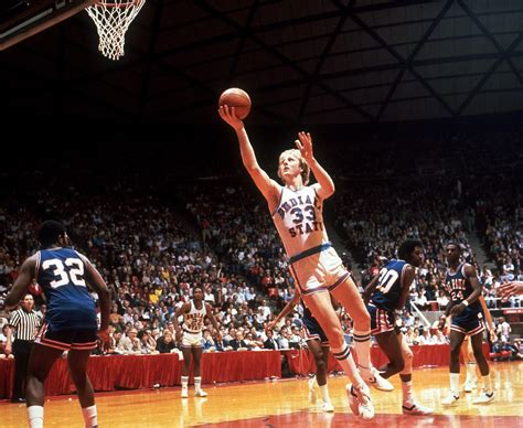 Larry Bird Explained Why He Dedicated The 1984 Boston Celtics