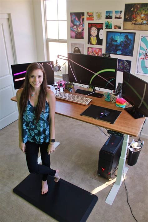 Allie Strasza Feet