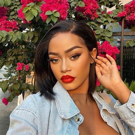 Super Natural Side Part Glueless Minimalist Lace Bob Wig I Fits All