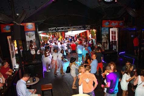 Best Bourbon Street Bars In New Orleans Louisiana