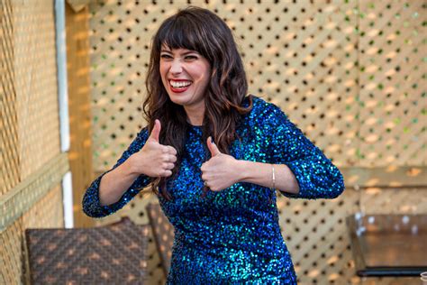 About Last Night With Leslie Vincent