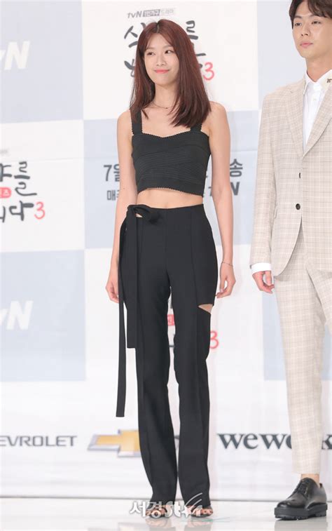 이주우 복근은 시원하게 다리는 살짝 공개 식샤를 합시다3