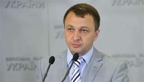Українці скаржаться на російську мову в закладах освіти мовний