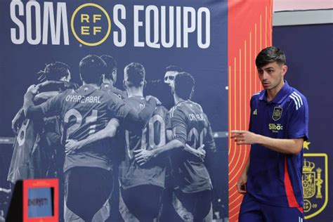 گذر از روزهای سخت به امید درخشش در یورو؛ تابستان پرانگیزه پدری فوتبال ۳۶۰