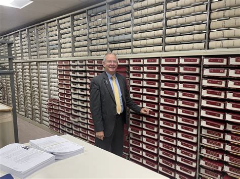 New Britains Town And City Clerk Bids Farewell After 34 Years Ct Examiner