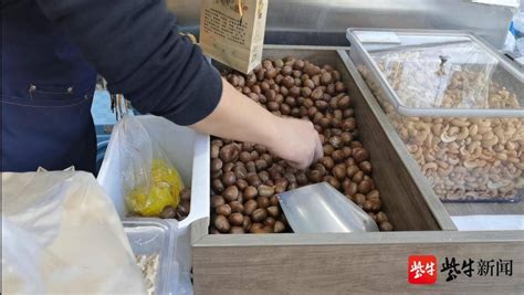 小丽逛菜场 炒板栗、烤红薯，今年份的秋冬“长肉套餐”你吃了吗 栗子 金味 福印