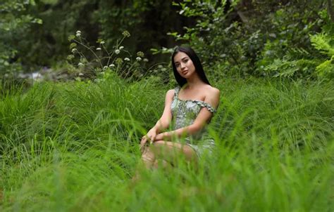 Wallpaper Model Aria Gorgeous Posing Beautiful Face Outdoors