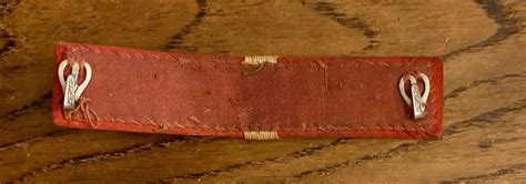 Identification Brassard