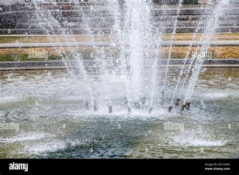Water Jet Representation Of Climate Changing Using Representation Of
