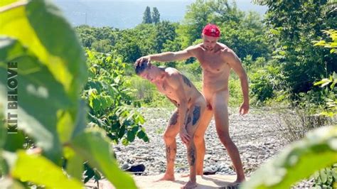 Public Blowjob And Sex On A Crowded Beach Part 1 Pornhub Gay