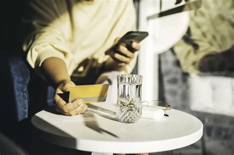 旅行一大幫手 職業旅人推薦這4張信用卡獎勵計畫 旅遊補給站 消費 世界新聞網