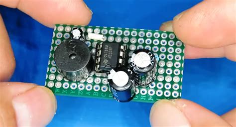 How To Make A Powerful Metal Detector Circuit Using 555 Timer IC
