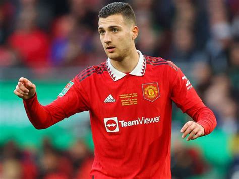 Diogo Dalot Minta Manchester United Tampil Konsisten Liga Olahraga