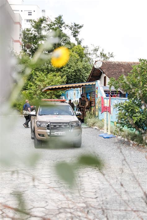 Autor De Ataque A Creche Em Blumenau Tentou Incriminar Pm Como Mandante