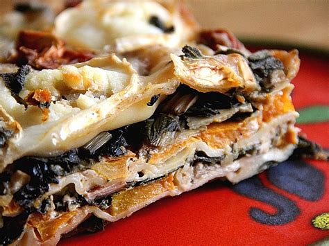 Kürbis Mangold Lasagne mit Ziegenkäsebechamel von paul k Chefkoch