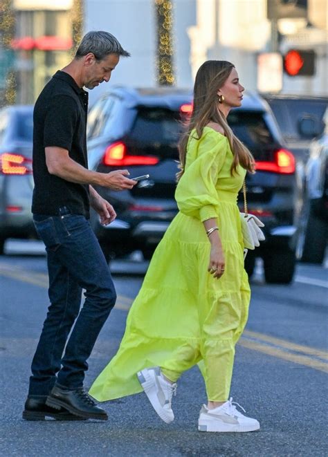 Sofia Vergara Primorana Je Nositi Model Tenisica Koji Izaziva Najviše Podjela