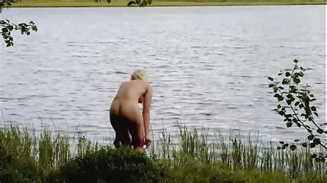 He Takes Advantage Of A Drowned Girl And She Bites His Dick Xxx