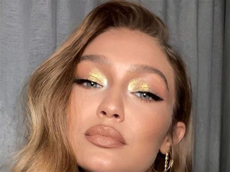 Gigi Hadids Golden Eye Makeup Is An Instant Seasonal Classic — Vogue