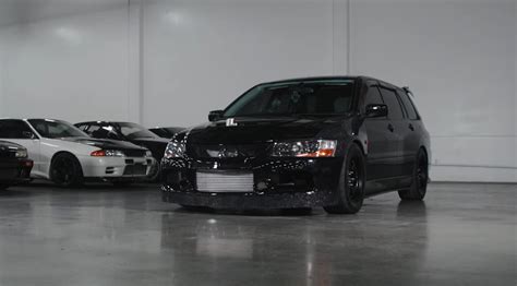 There S Nothing Subtle About This Rare 2005 Mitsubishi Evo IX GT Wagon