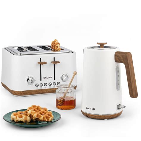 Toronto Kettle And 4 Slice Toaster Set White Salter