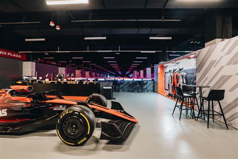 Grand Prix Plaza