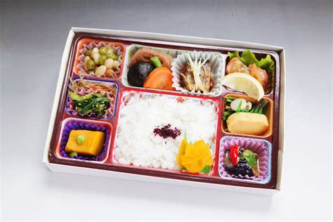 博多幕の内弁当お茶付き 1100円税込1188円 仕出しお弁当オードブルなら福岡福津の田ぐり庵配達OK大量受注OK