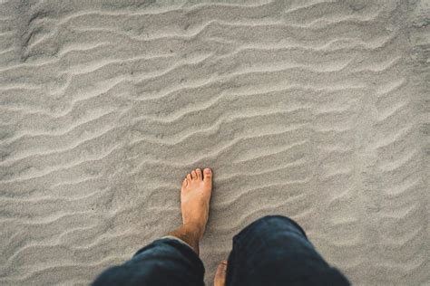 Earthing Vs Grounding Difference And Comparison