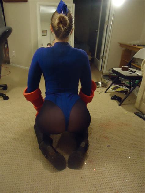 Cammy Rear End Cosplay Shot Bahamut5