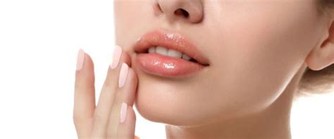 Hanya Pakai 2 Bahan Alami Intip Trik Simpel Cerahkan Bibir Hitam Agar Kembali Merah Merona