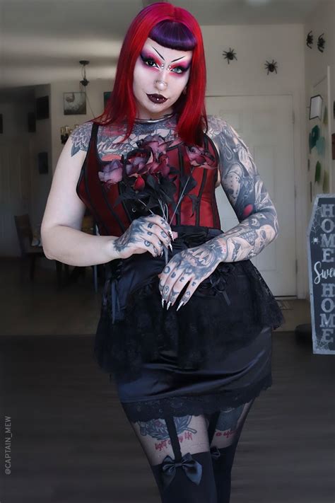 Juliet Mini Slip Skirt Vampirefreaks