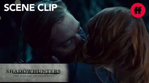 Shadowhunters Season 2 Episode 14 Clary Kisses Jace Freeform