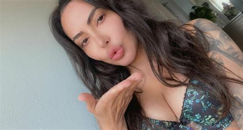 Getleal Getlela Nude Leaks Onlyfans Onlyfans Fapellino