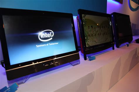 Ivy Bridge Demo And Thin Mini ITX Motherboard Intel Computex 2011 HardwareZone Com Sg