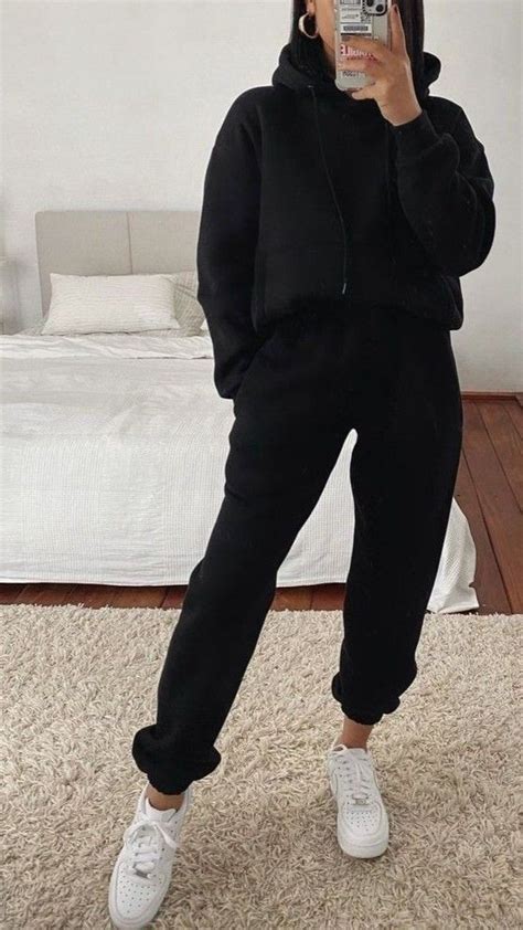Hoodie And Sweatpants Outfit Black Joggers Outfit Cute Sweats Outfit