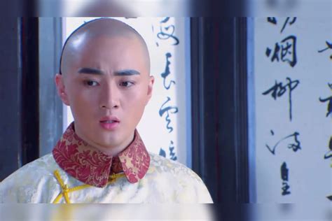 钱塘传奇：听到皇上失踪的消息，各位大臣会想到什么好办法呢