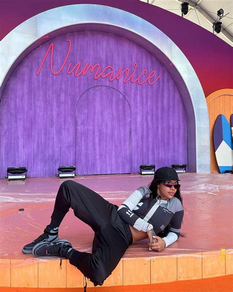 Ludmilla é A Primeira Brasileira Preta A Fazer Um Show Solo Com Um