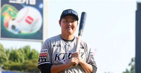 포토 Kt 오재일 새로운 도전