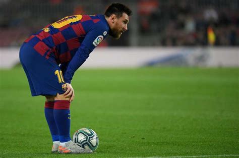 Persaingan Berlanjut Lionel Messi Salip Koleksi Gol Cristiano Ronaldo