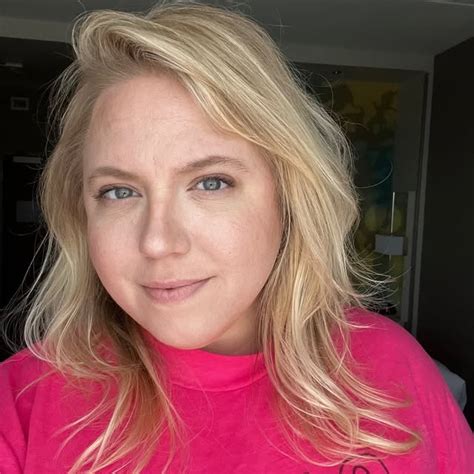 Jessica Charlton Mrsjesscharlton • Threads Say More