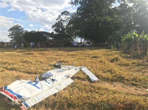 Avião Bimotor Se Choca Contra O Solo Explode E Mata Piloto E