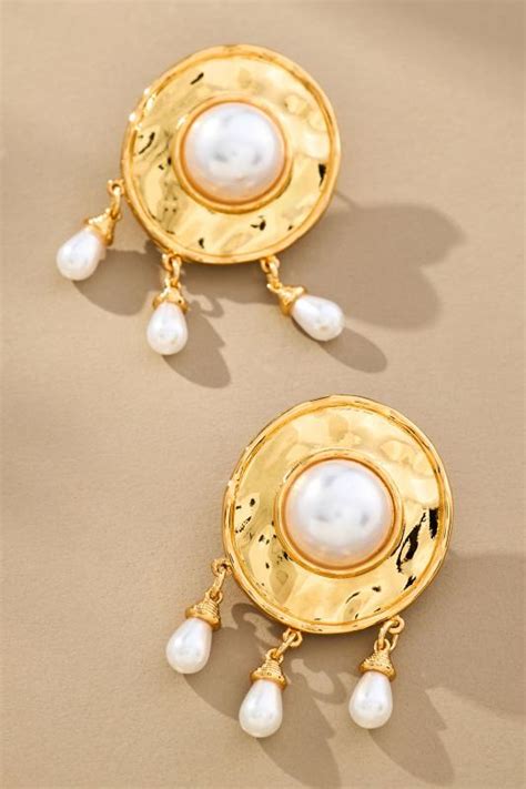 프레이저 스털링 아테네 드롭 이어링 앤트로폴로지 한국 공식 스토어 유니크한 여성 패션 및 라이프스타일 편집샵 200개이상의 프리미엄 브랜드 여성 의류 액세서리