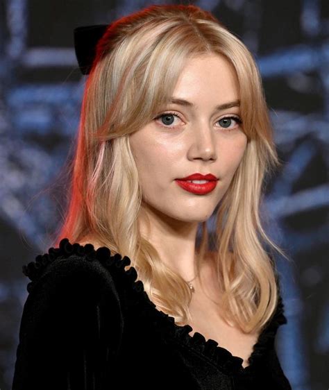 Exploring Grace Van Diens Relationships A Deep Dive