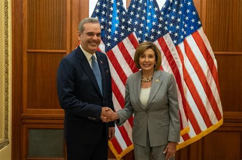 Abinader Se Reúne Con Pelosi