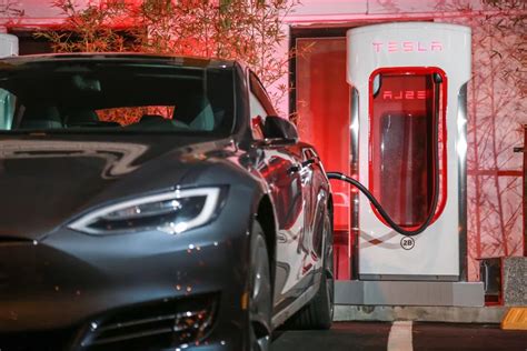 煞車零件出問題，tesla召回全球53萬輛model S和model X數位時代 Businessnext